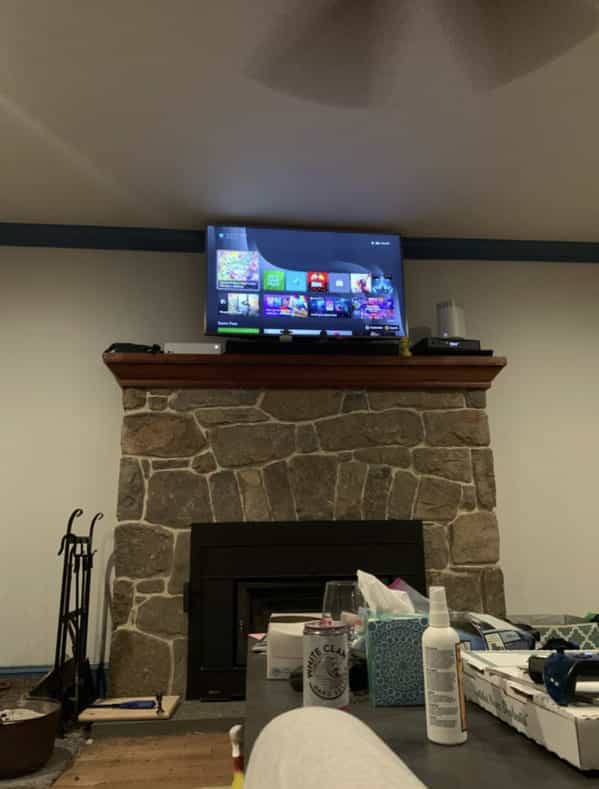 funniest bad tv mounting setups-02-10-07-2022 - Thunder Dungeon | The ...