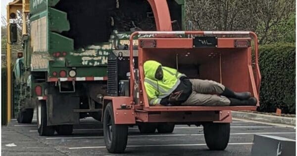 Safety Last: 29 OSHA Memes That Prove Some People Missed the Memo