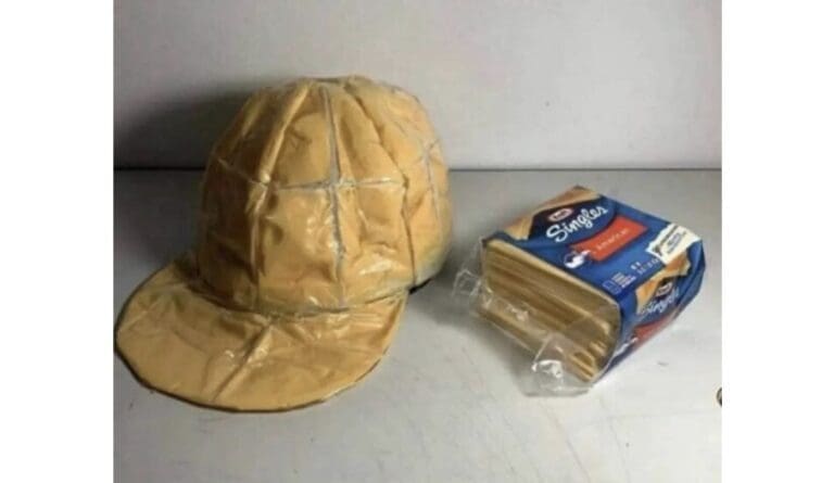 30 Weird Hats Spotted Out in the Wild