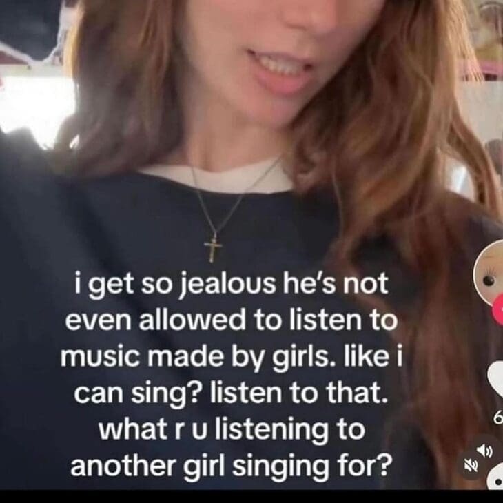 35 TikTok's Gone Wild: Screenshots of the Internet's Weirdest Moments