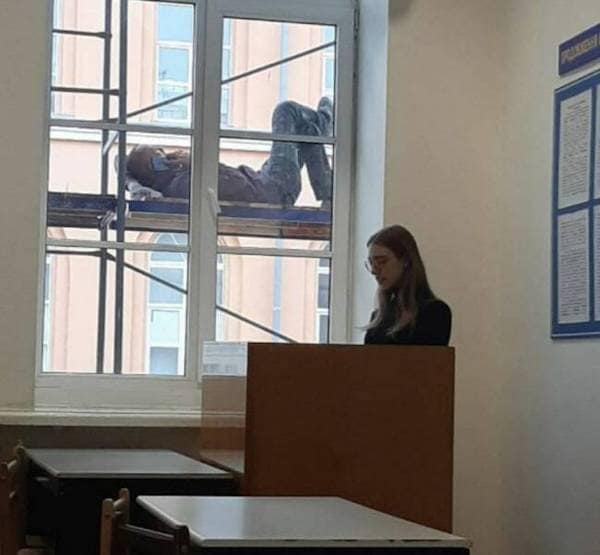 Work Memes: 30 Memes and Mishaps From The Workplace