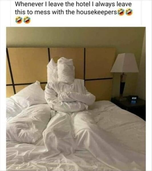 Cursed Images: 38 Weird Photos from the Internet