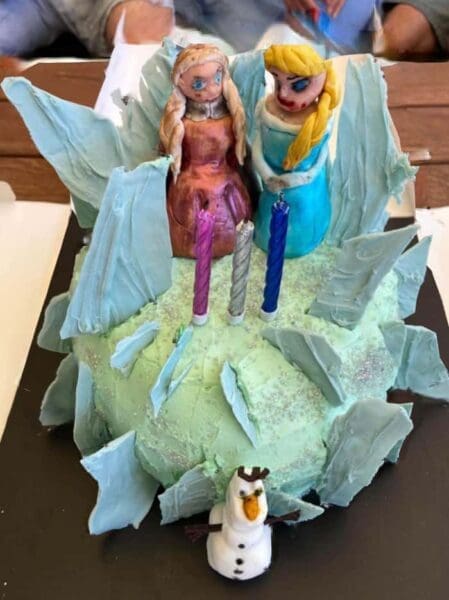 Funny Cakes: 50 Of The Best and Worst Cake Attempts