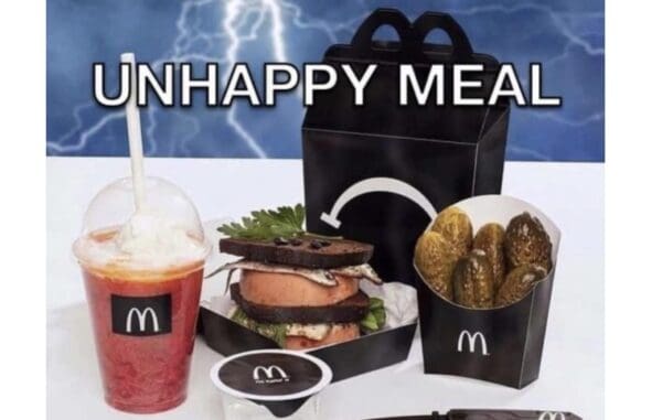 32 Cursed Food Pictures That Will Ruin Your Appetite