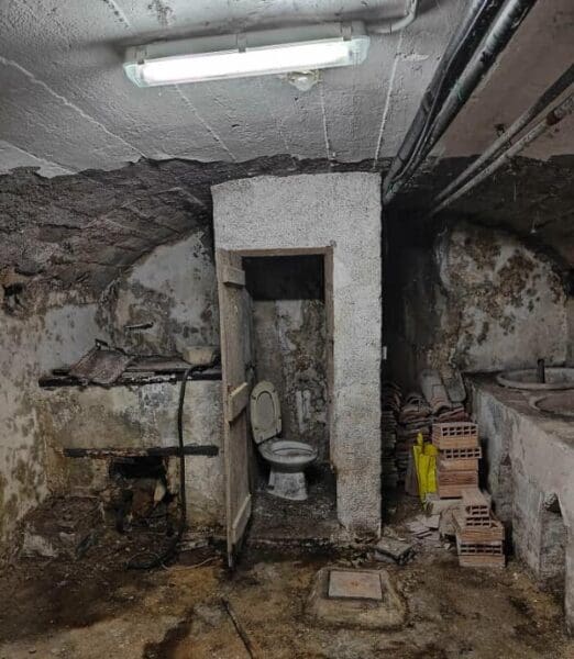 27 Creepy Basements That Will Haunt Your Dreams