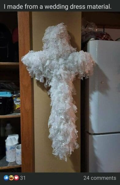 DIY Fail Dump: 29 Arts & Crafts That Didn't Quite Succeed