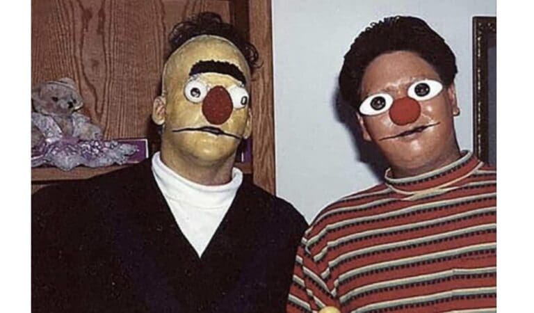 44 Cursed Cosplays That Are So Hilariously Bad, They’re Amazing