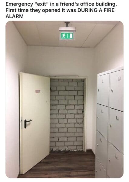 35 Funny OSHA Violation Photos That Will Make You Question Humanity