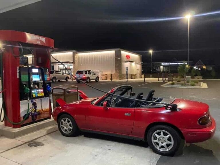 Funny Miata Dump: 35 Mazda Miatas With Threatening Auras