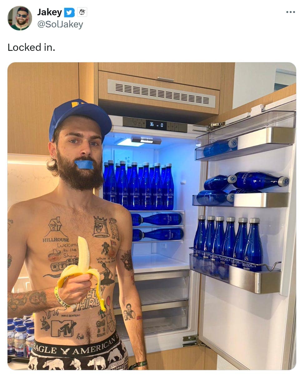 ashton hall memes-15-20250325 - Thunder Dungeon | The Funniest Memes ...