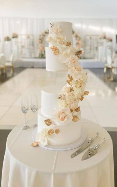50 Spectacular Homemade Cakes That Prove You Don't Need Culinary School
