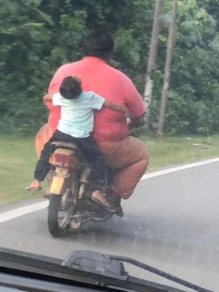 35 Cursed Photos Straight from the Internet’s Darkest Corners