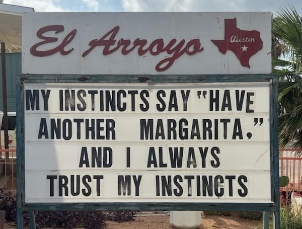 26 Ridiculously Funny Signs from the Legendary El Arroyo
